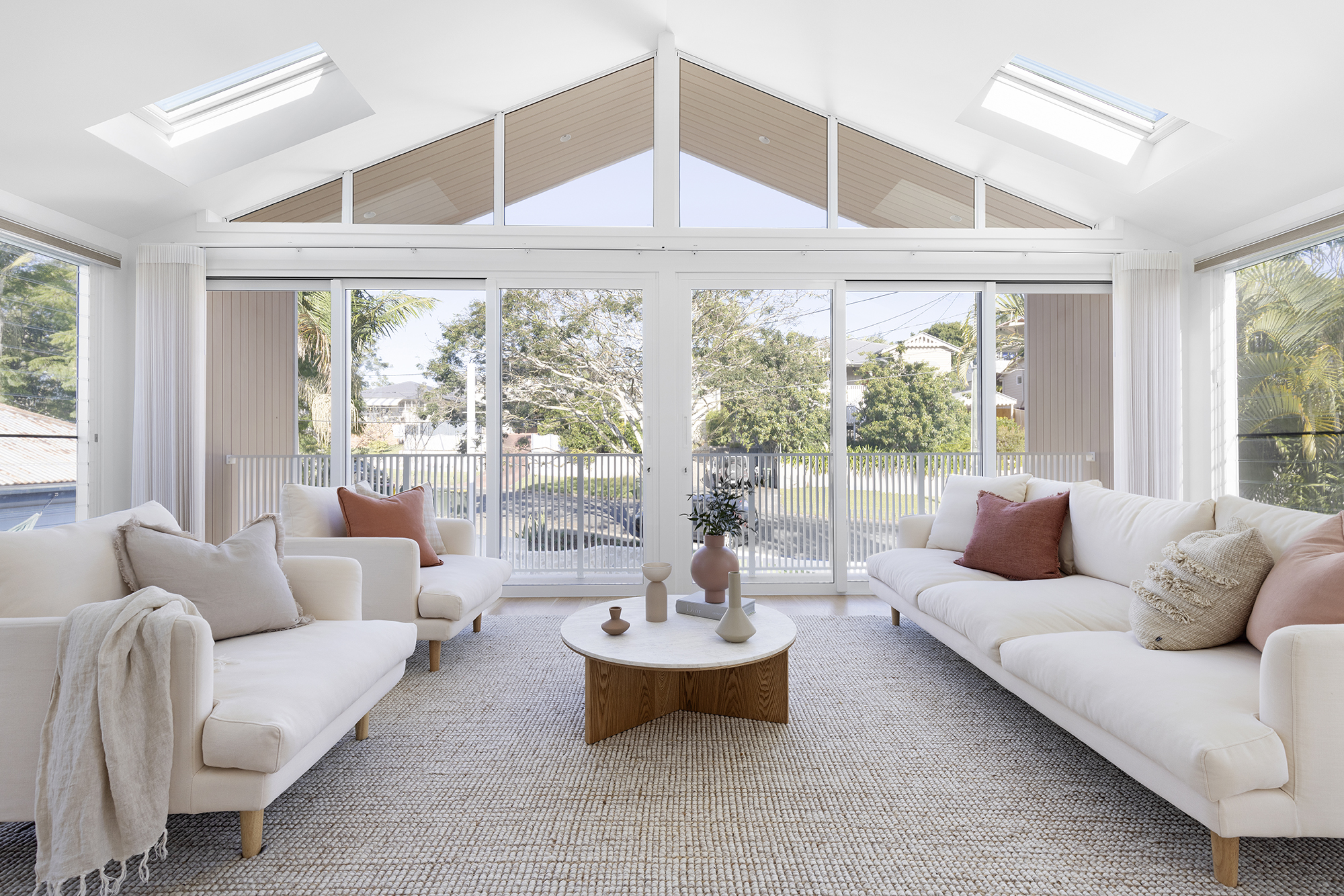 Residential Statesman Pivot Door - Stegbar